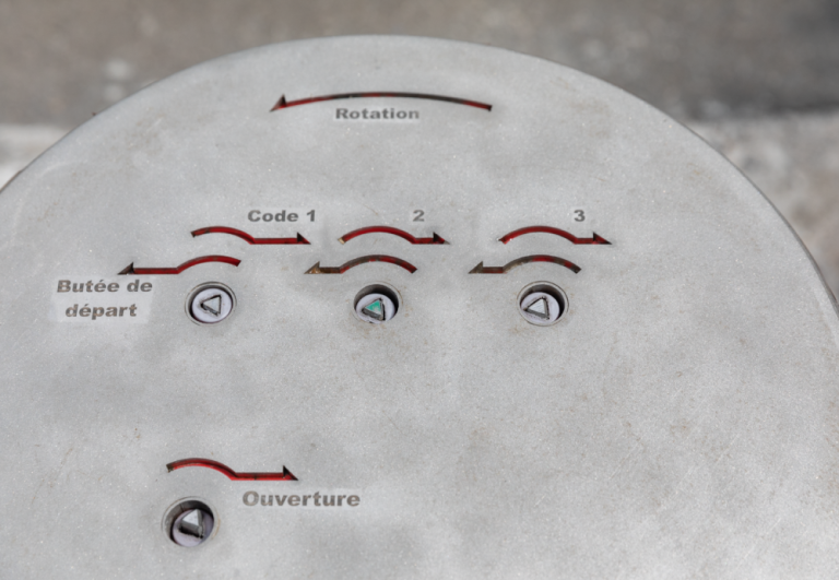 Stopoto - gabions, bornes, poutres et herses PREFABAT